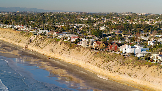 Flying north along the beach's shore in Encinitas | Drone Video ...