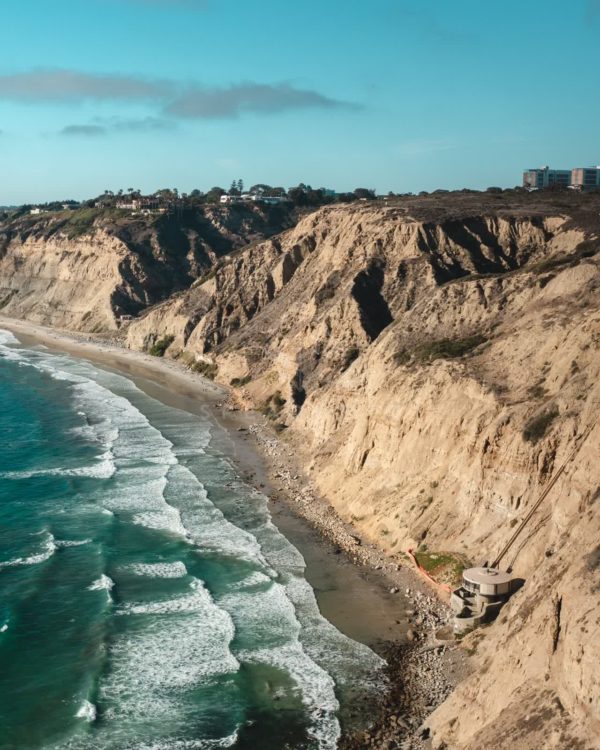 Aerial shots of La Jolla Shores Scripps Pier The cliffs of Black's ...